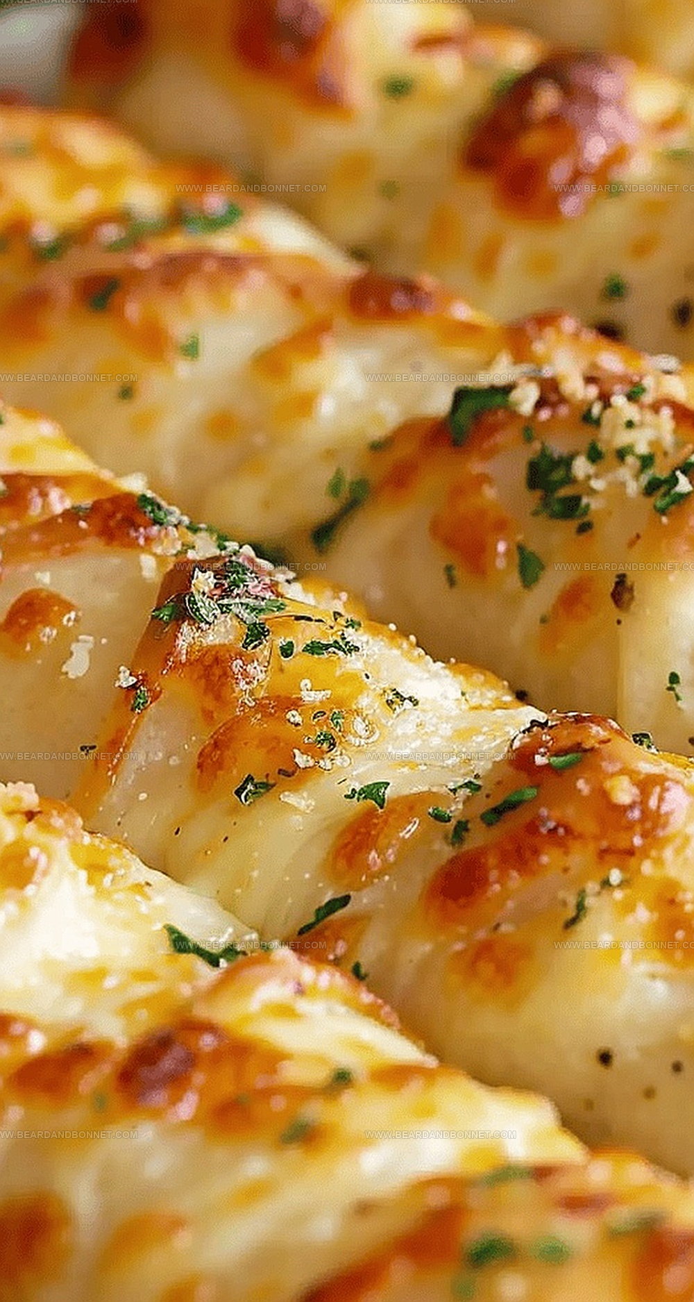 Irresistible Cheesy Garlic Bread Twists Recipe For Fun Snacking - Beard ...
