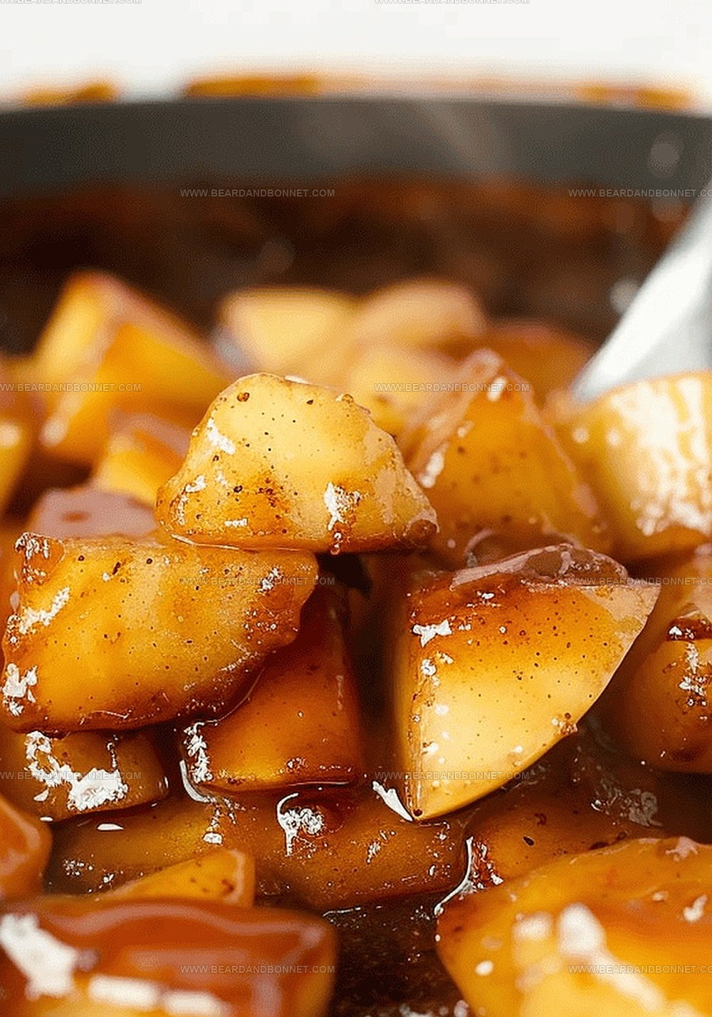 Sizzling Caramelized Cinnamon Apples Recipe: Sweet Autumn Magic - Beard ...
